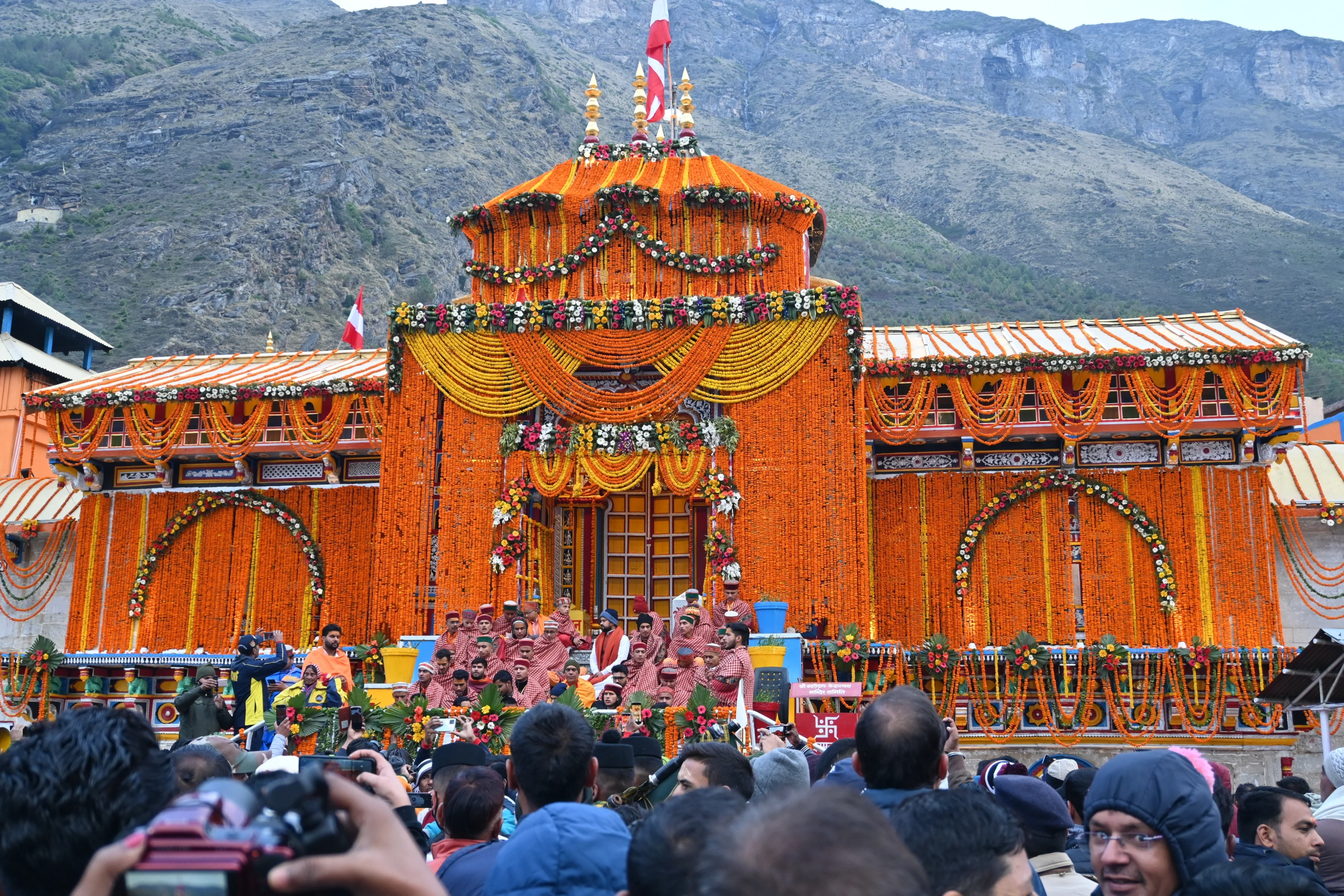 Story Of Badrinath Temple – History, Significance & Best Time To Visit